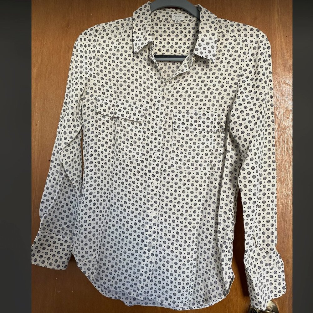 Aritzia Talula Babaton Silk Hankerchief Printed Butto… - Gem